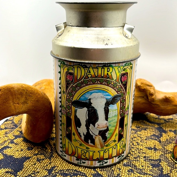 Accents | Dairy Milk Collectible Tin From China Cute Daisy The Cow ...